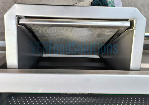 Air Bubble Water Spraying Fruit Vegetable Washer for Belarus